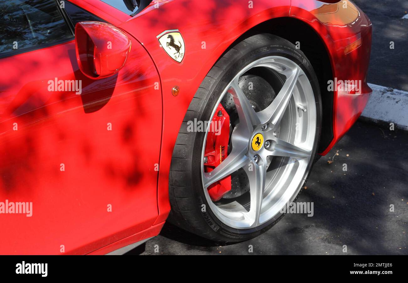 EXCLUSIVE!! Kourtney Kardashian's partner Scott Disick was spotted ...