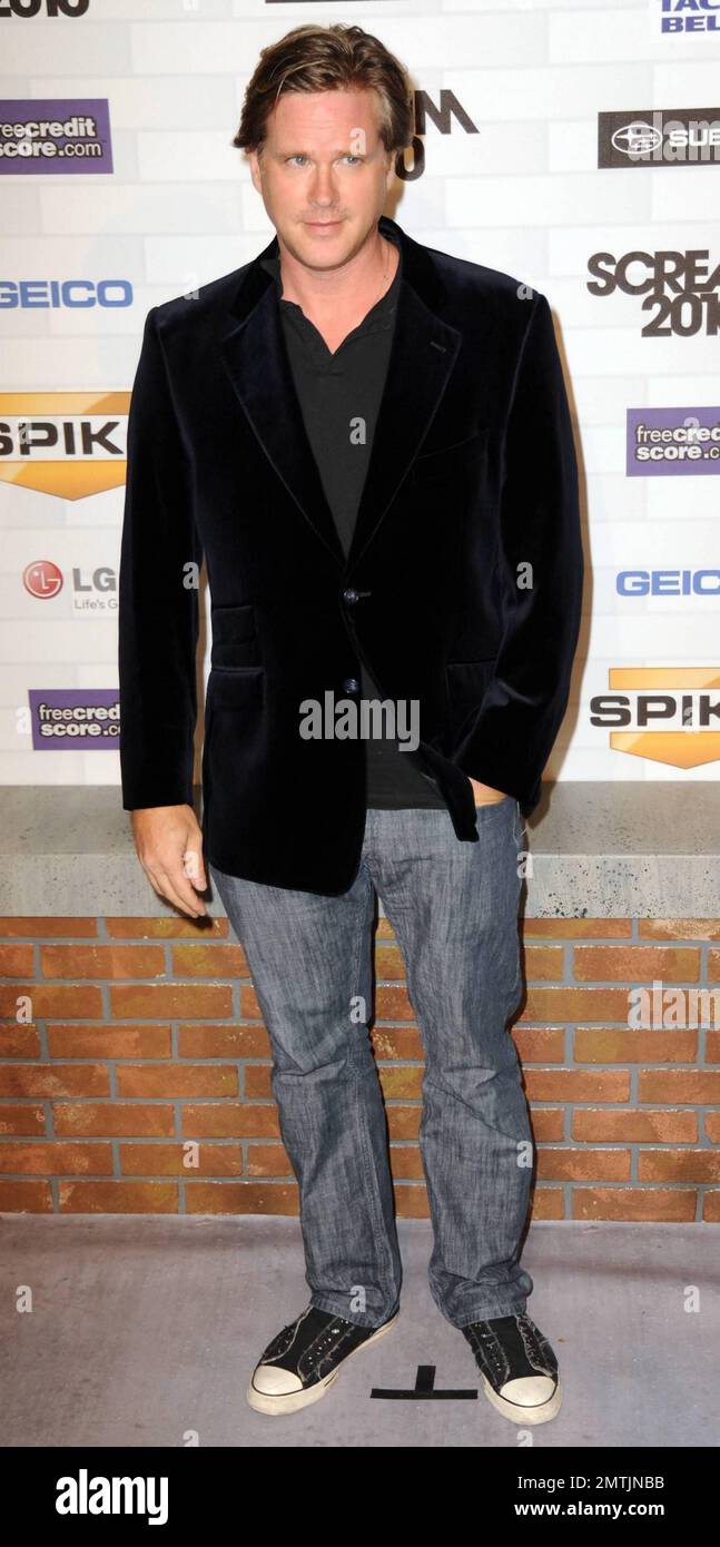 Actor Cary Elwes arrives at Spike TV's "Scream 2010" at The Greek ...