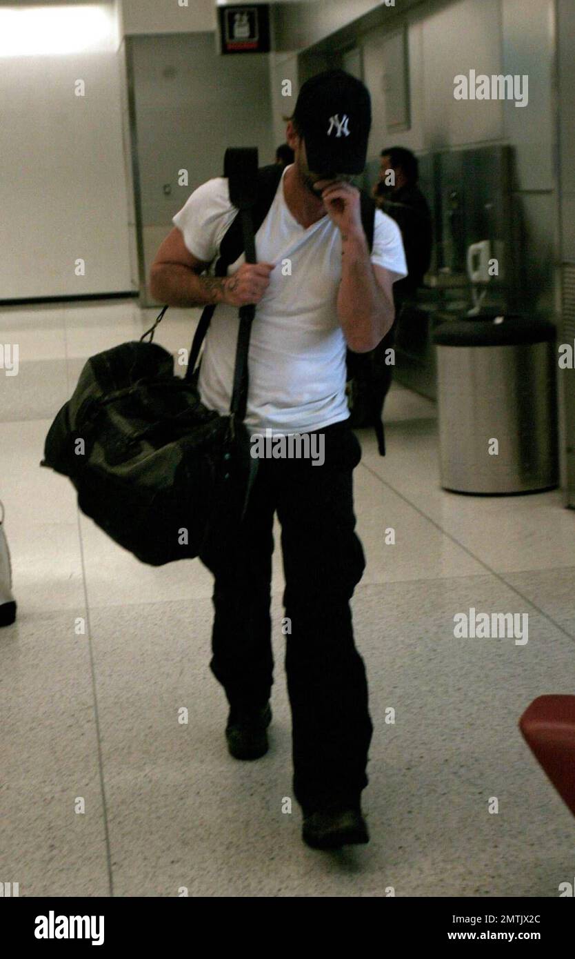 Exclusive!! Sean William Scott arrives in Miami to promote his new ...