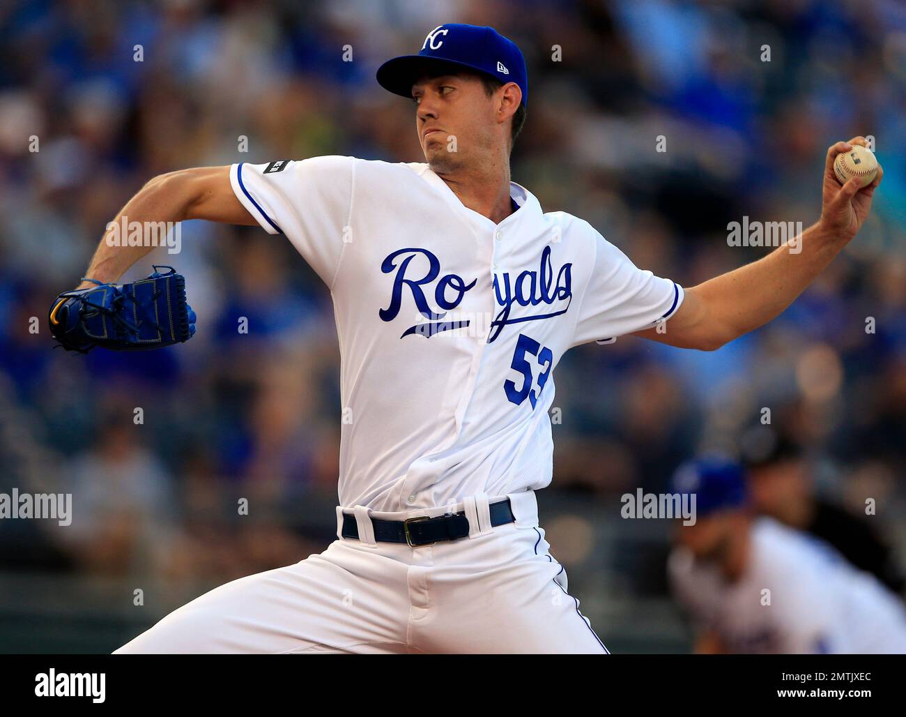 Kansas City Royals starting pitcher Eric Skoglund delivers to a Detroit ...