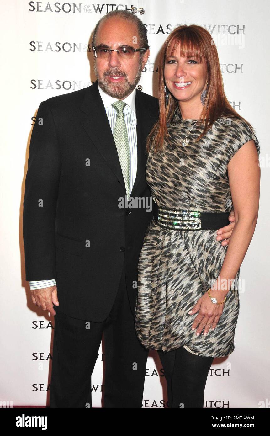 Jill Zarin and husband Bobby Zarin pose for photographers on the red ...