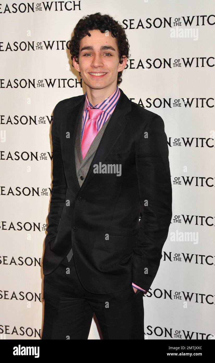 Robert Sheehan poses for photographers on the red carpet at the ...