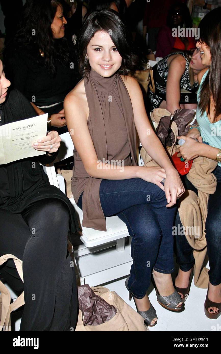 Disney's "Wizards of Waverly Place" actress Selena Gomez attends the ...