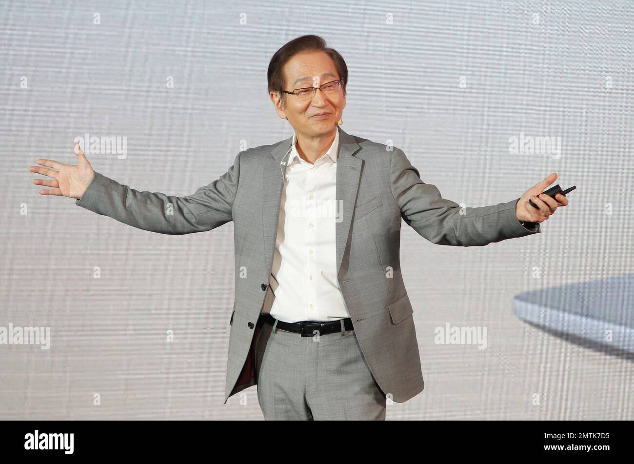 Jonney Shih, chairman of ASUSTeK Computer Inc., delivers a speech ...