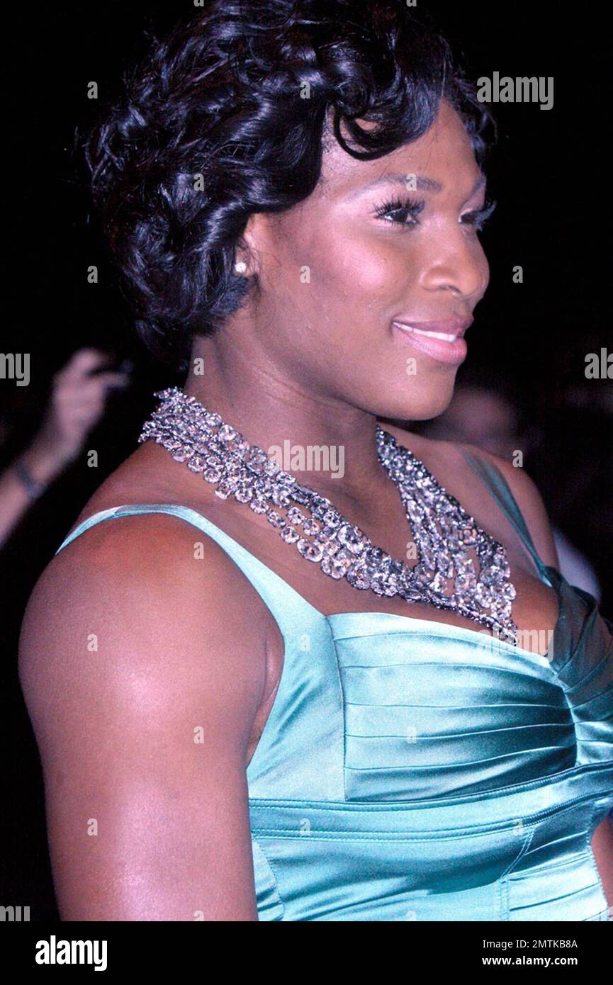 Serena Williams attends New York Fashion Week and, ironically, her ...