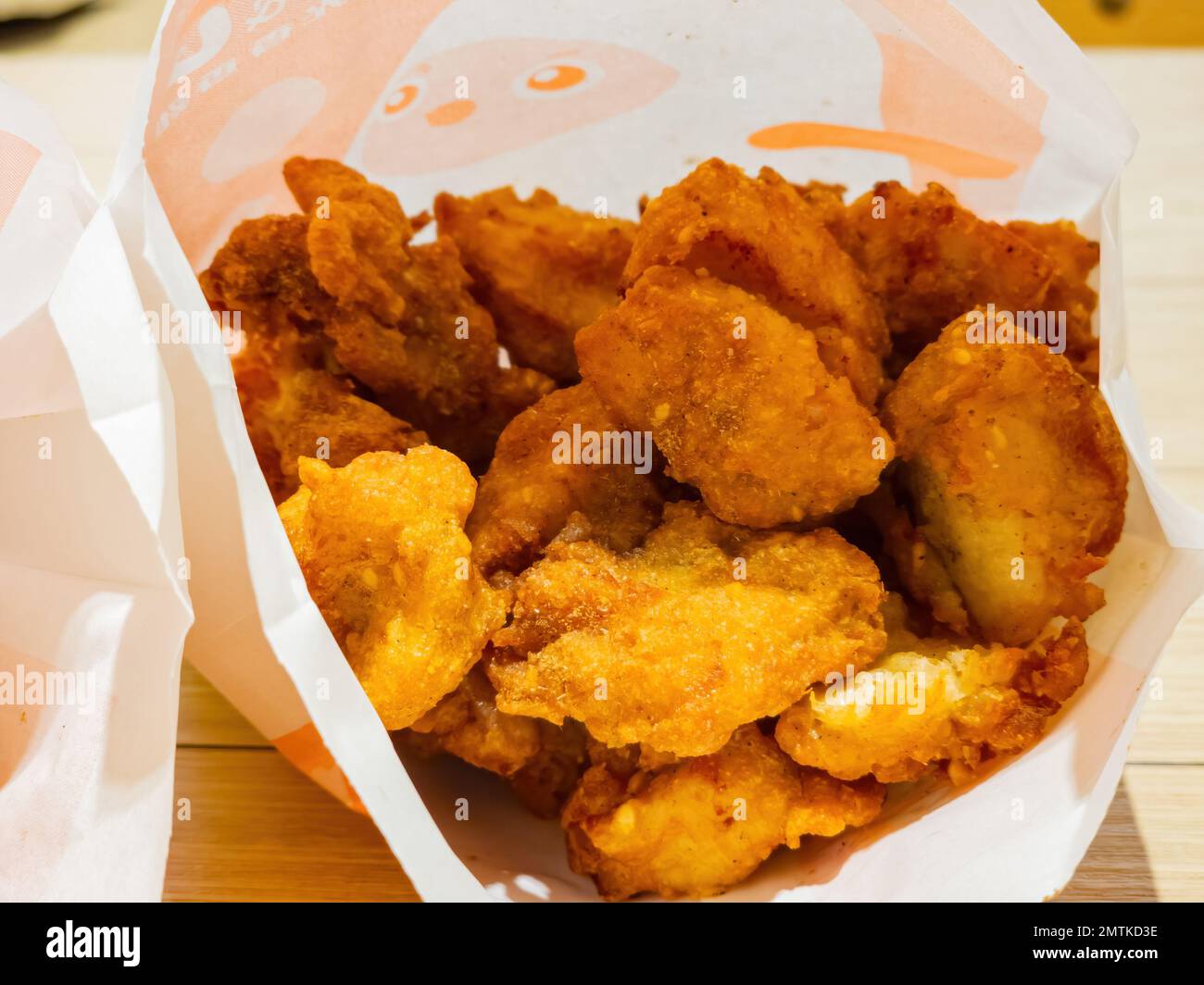 Close up shot of deep fried chicken at Taipei, Taiwan Stock Photo - Alamy