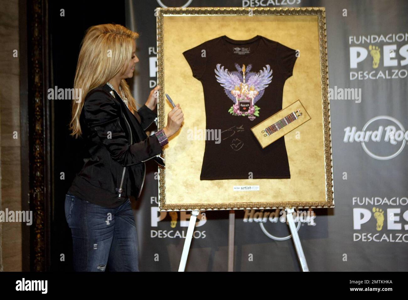 Columbian pop star Shakira unveils Hard Rock International's Shakira ...