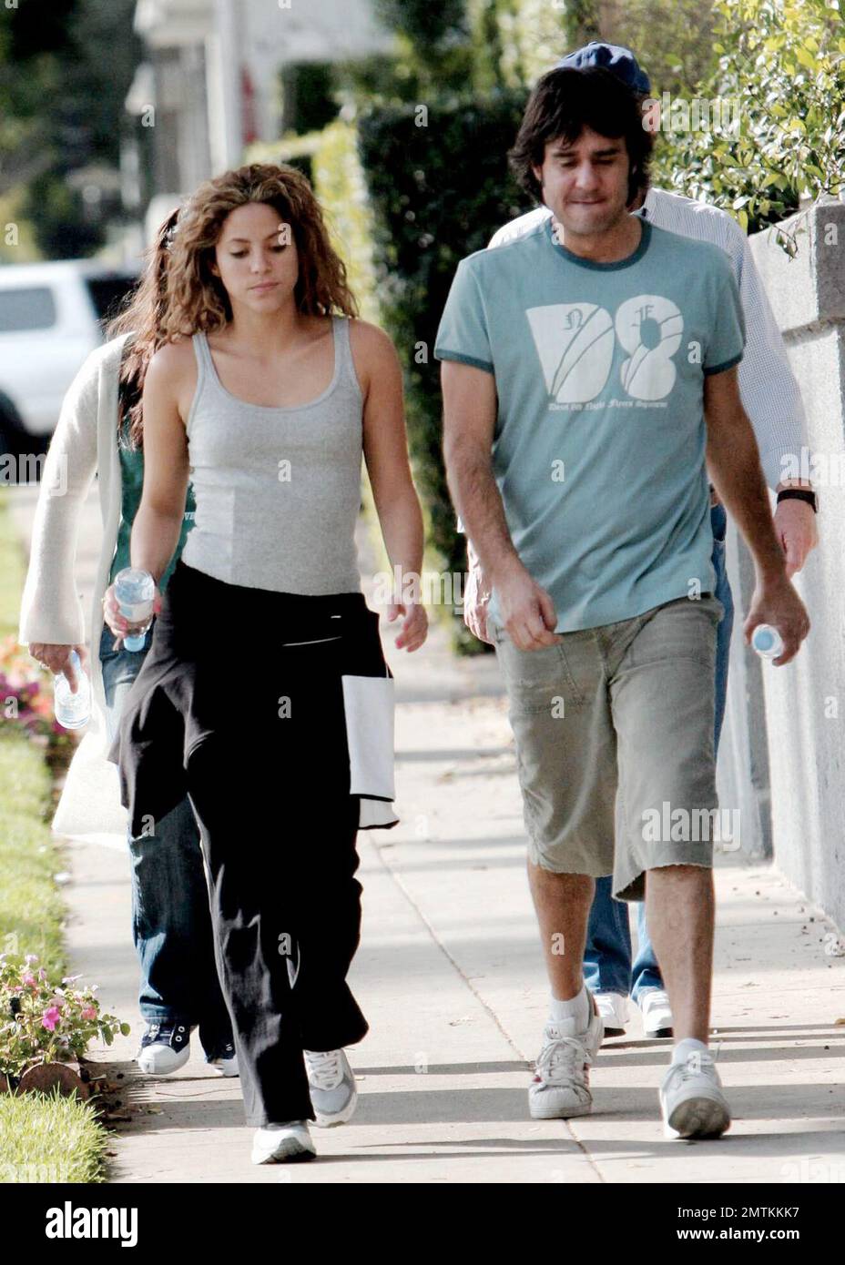 Exclusive!! Shakira goes for a pre Grammy power walk in Beverly Hills ...