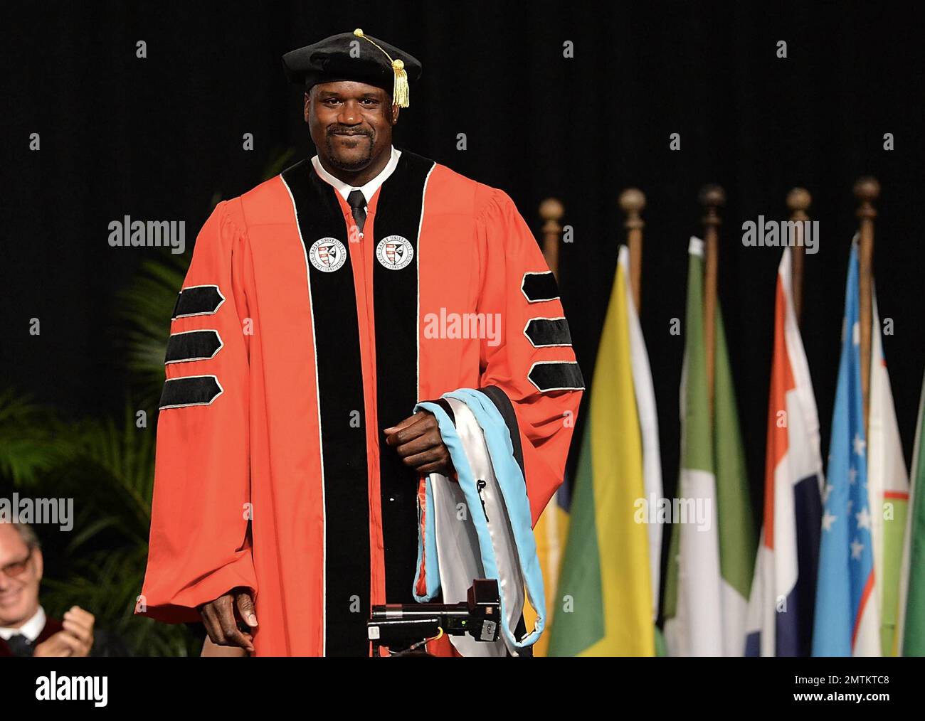 Shaquille O'Neal receives a doctoral degree in education from Barry ...