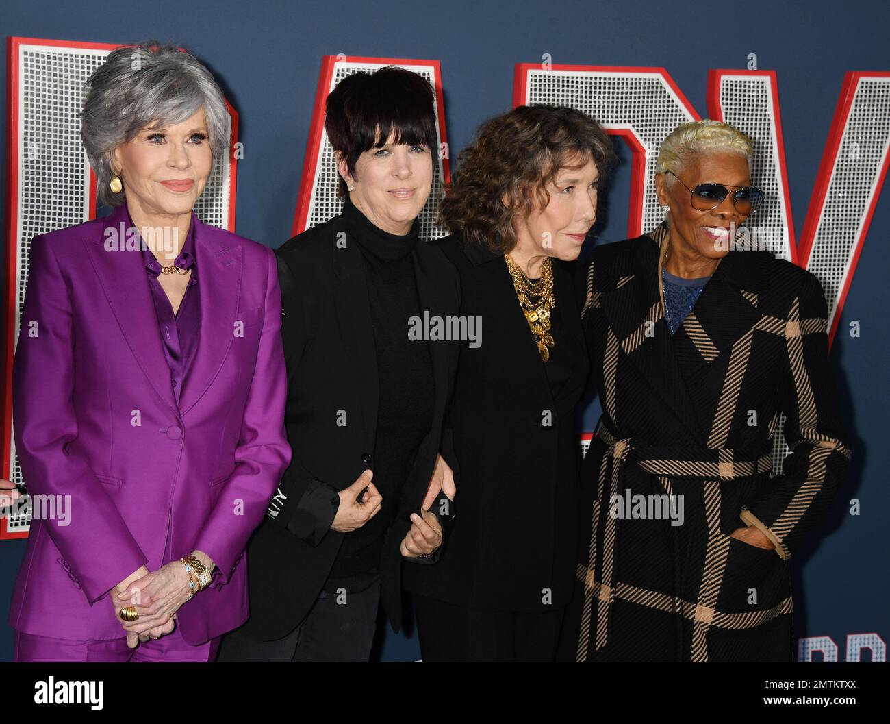 LOS ANGELES, CA - JANUARY 31: (L-R) Jane Fonda, Diane Warren, Lily ...