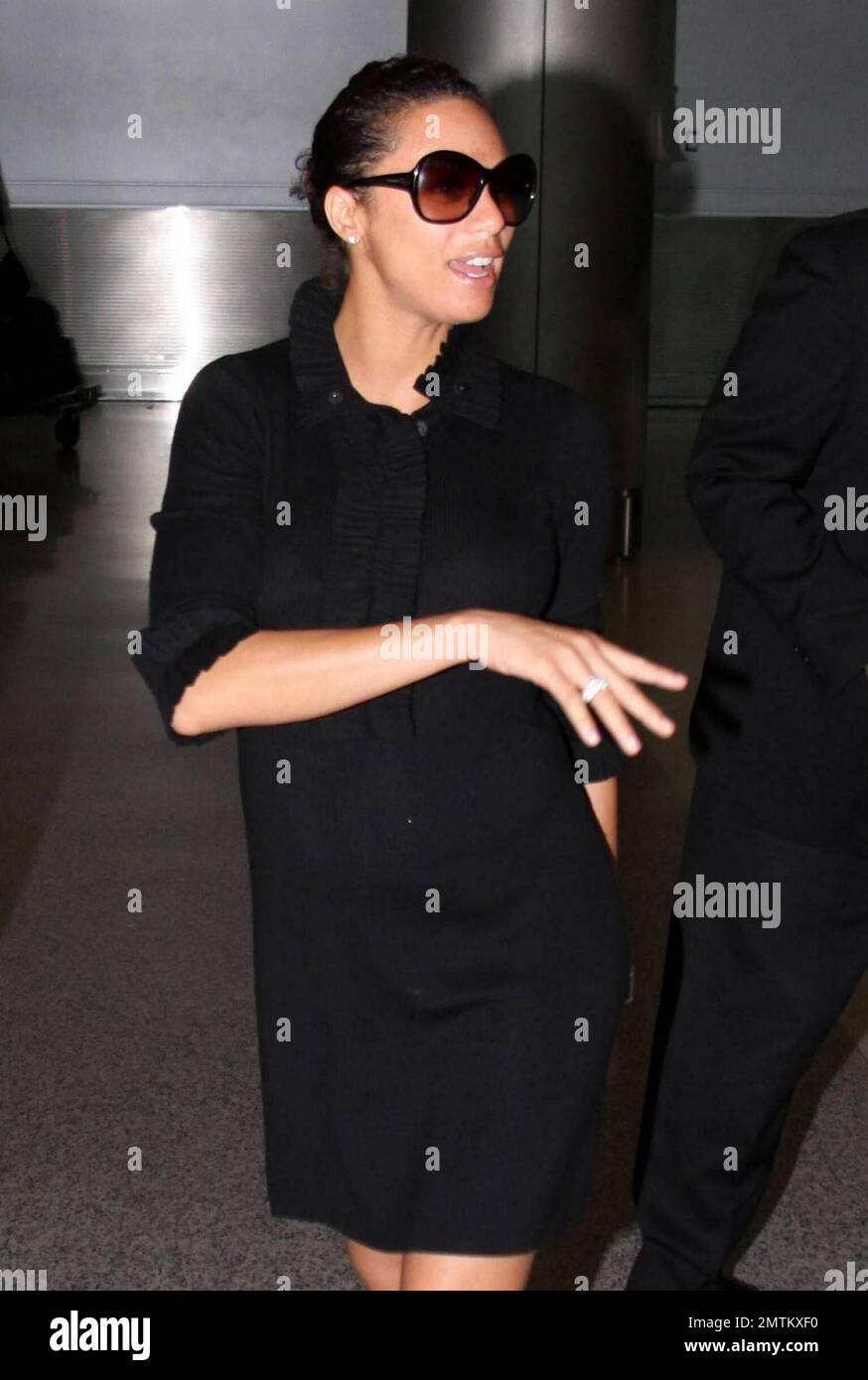 EXCLUSIVE!! Boris Becker and his pregnant wife Sharlely are greeted by ...