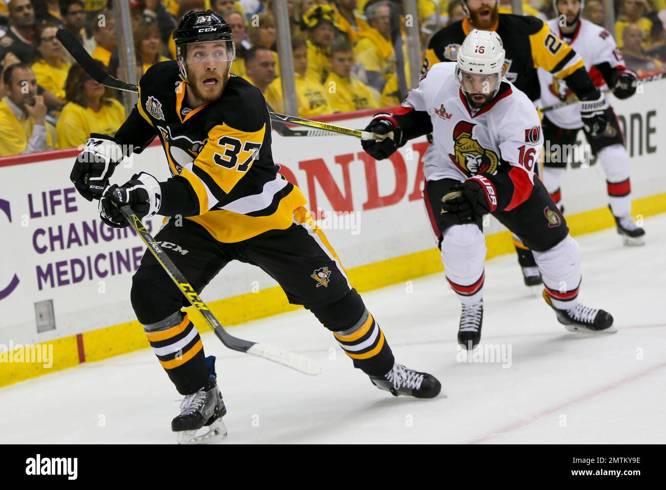Pittsburgh Penguins' Carter Rowney (37) plays against the Ottawa ...