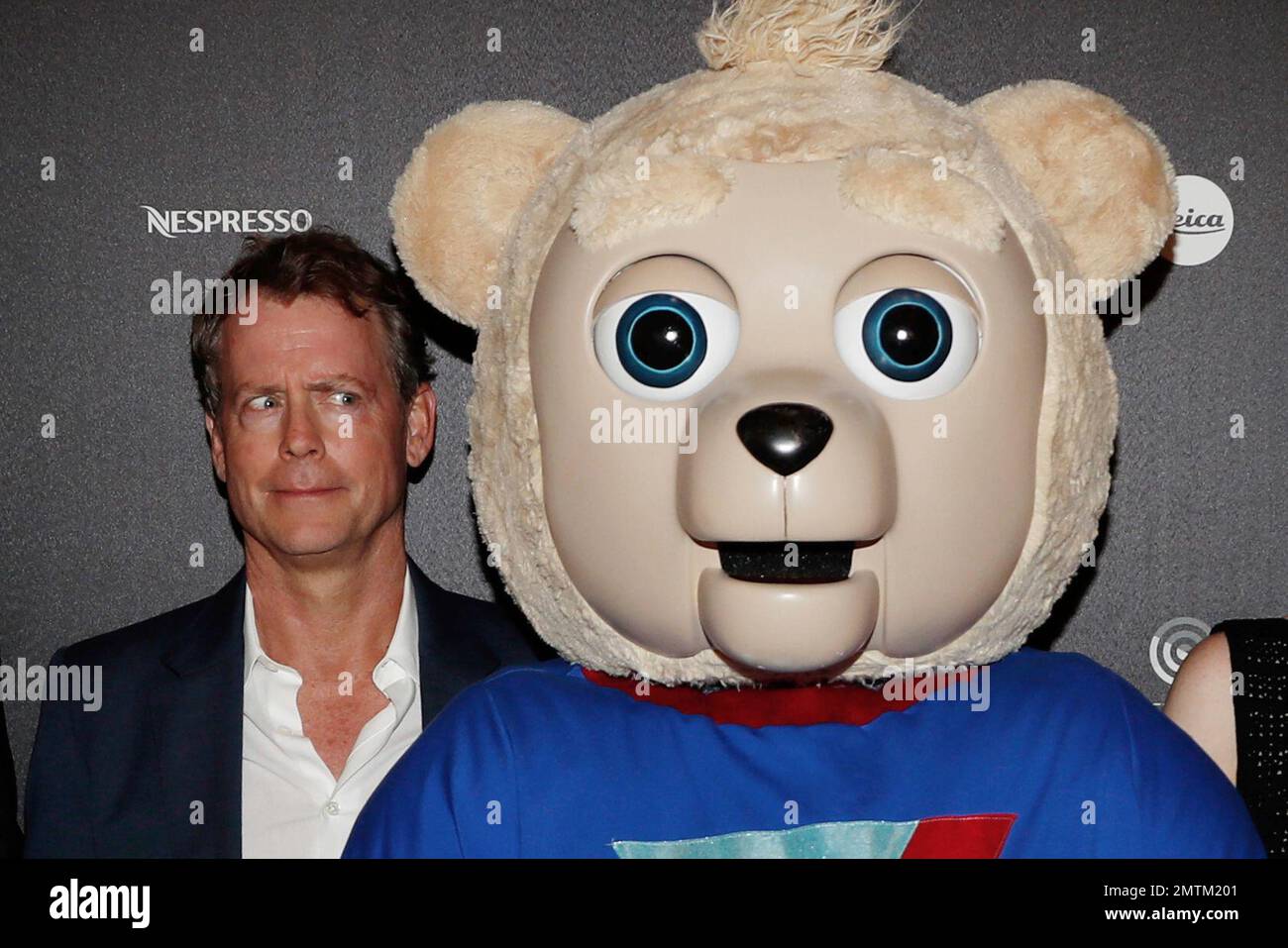 IMAGE DISTRIBUTED FOR SONY PICTURES CLASSICS - Actor Greg Kinnear and ...