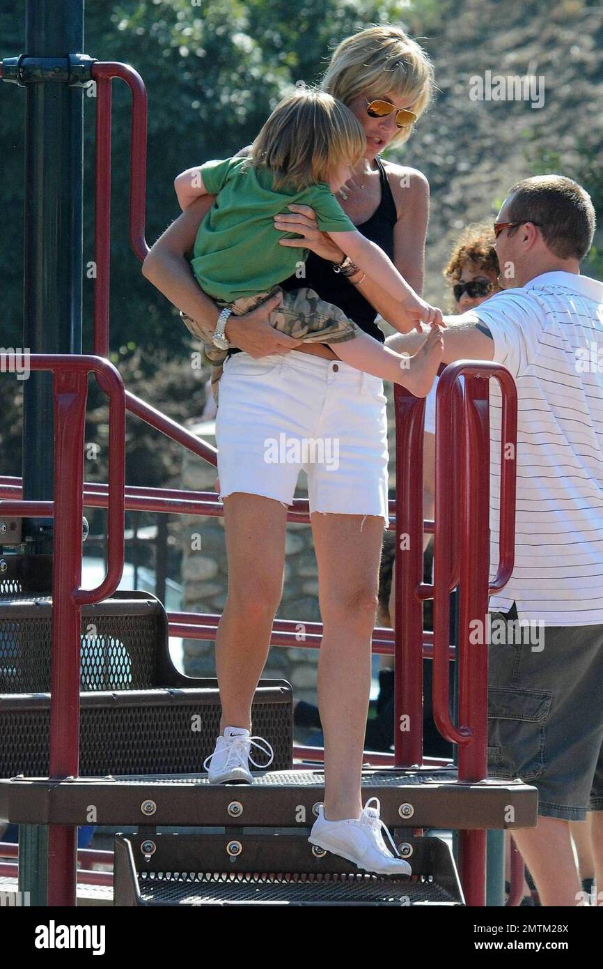 - Sharon Stone takes her 3 sons Roan, Laird and Quinn to the park. Los ...
