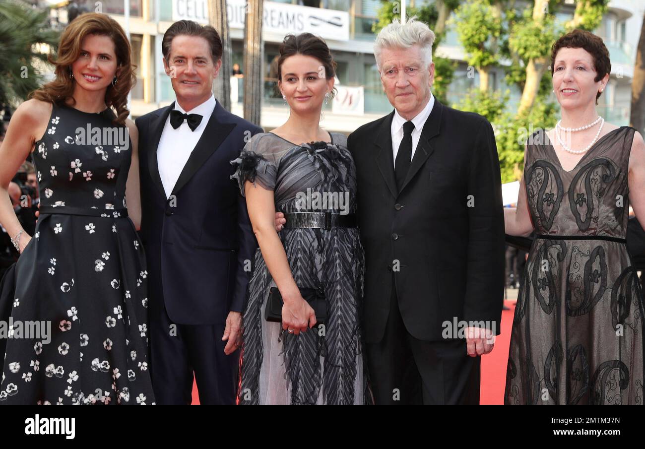Producer Sabrina S. Sutherland, second right, director David Lynch ...