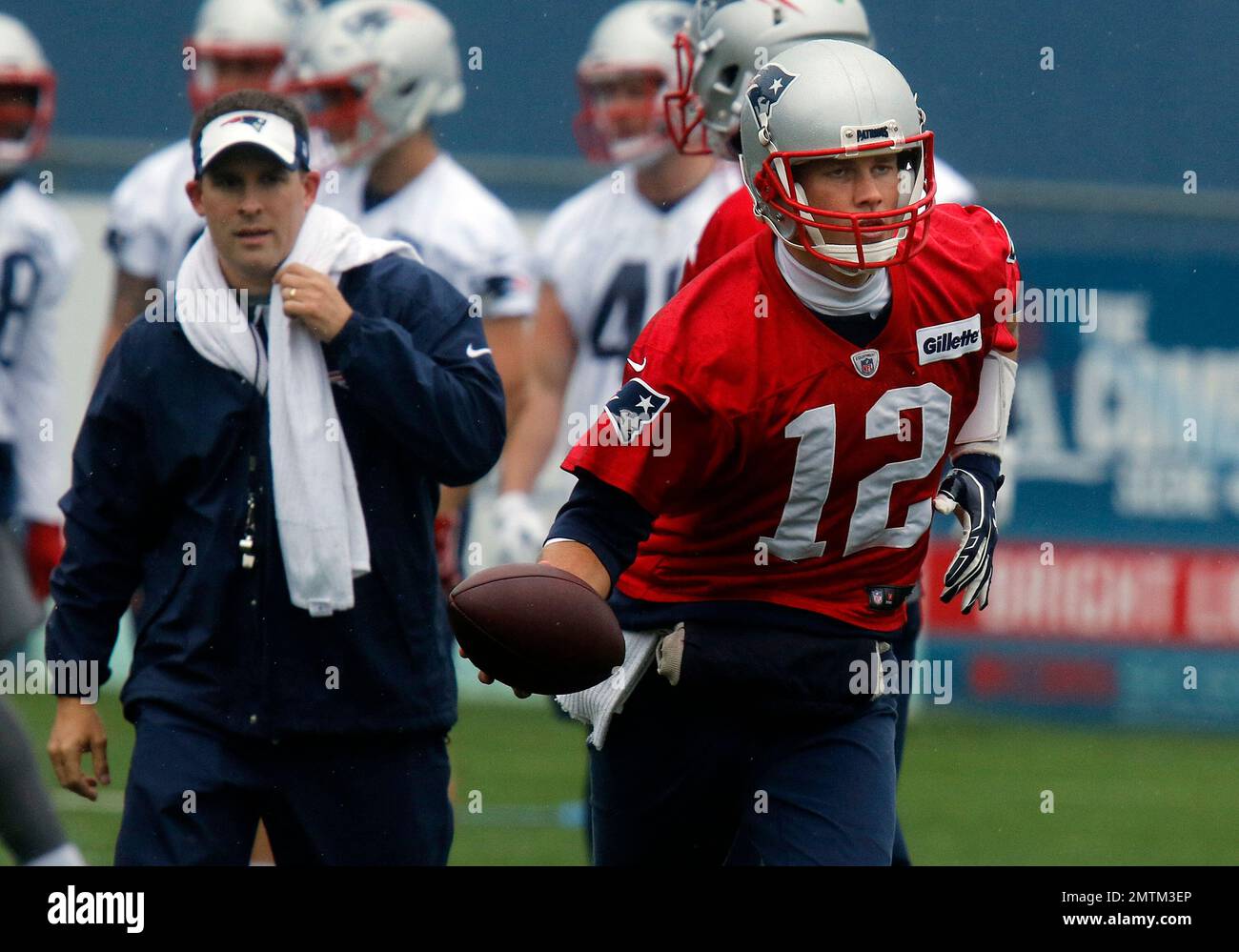 New England Patriots offensive coordinator Josh McDaniels, left ...