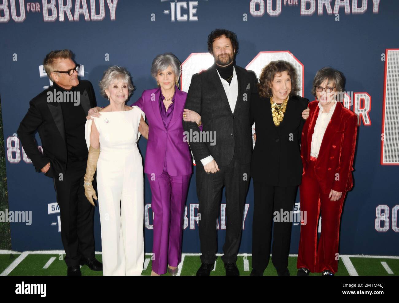LOS ANGELES, CA - JANUARY 31: (L-R) Harry Hamlin, Rita Moreno, Jane ...