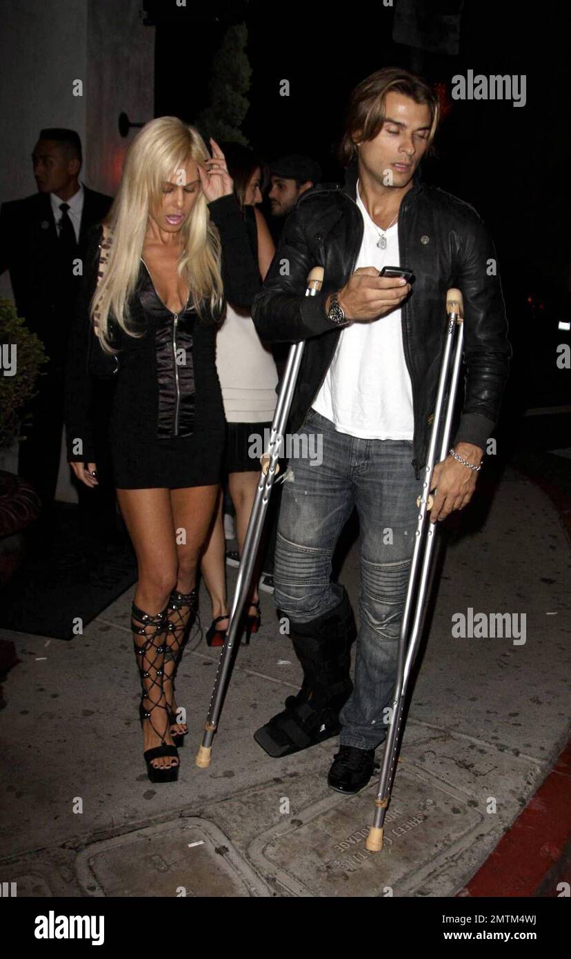 Shauna Sand and hubby Roman Chavent arrived together in a Town Car at ...