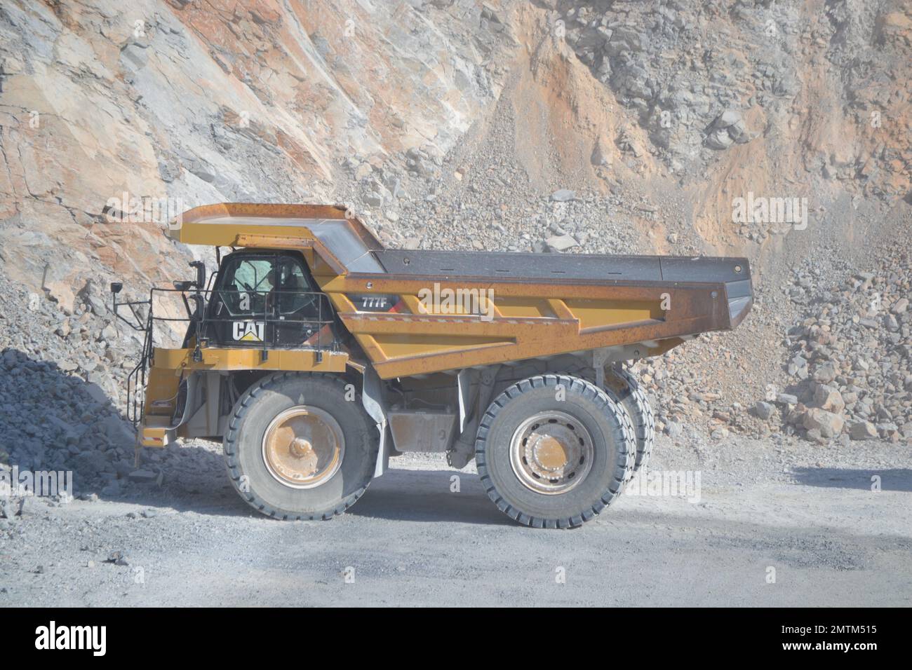 Huge quarry truck hi-res stock photography and images - Alamy