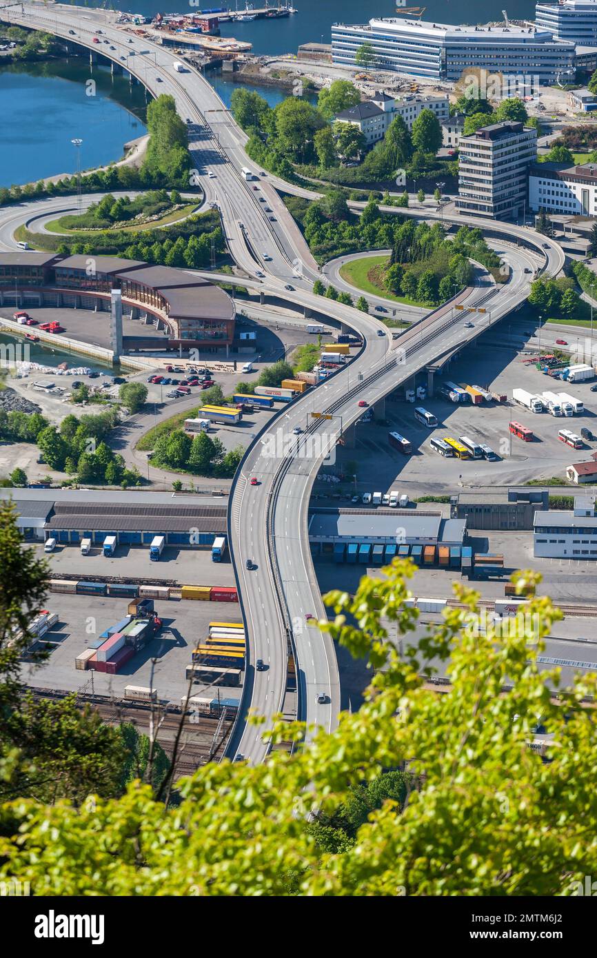 Highway in an urban environment Stock Photo - Alamy
