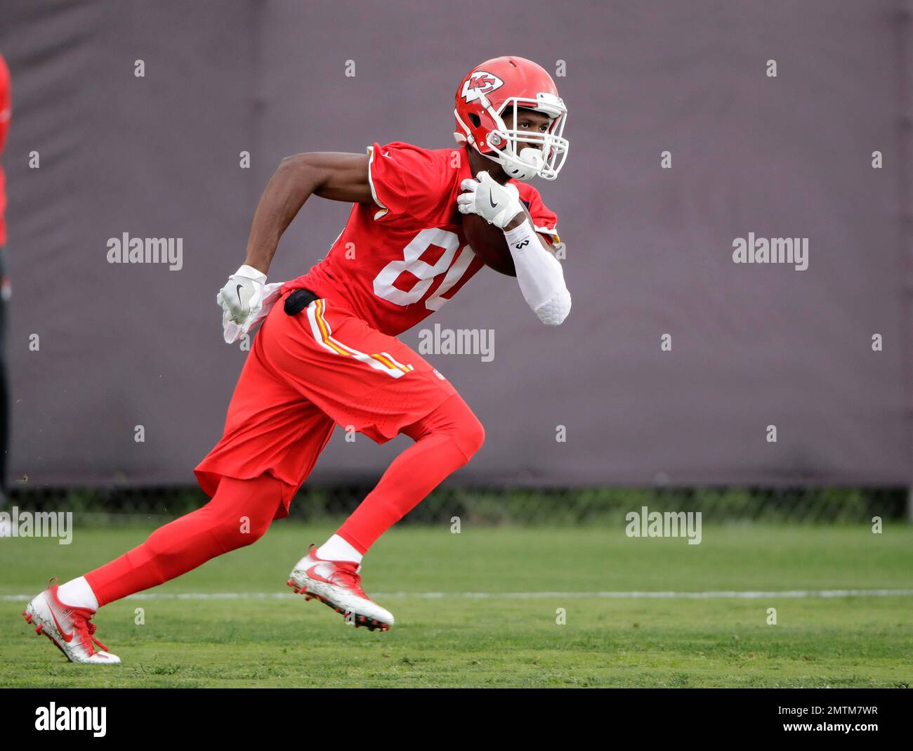 Kansas City Chiefs wide receiver Jehu Chesson (80) participates in a ...