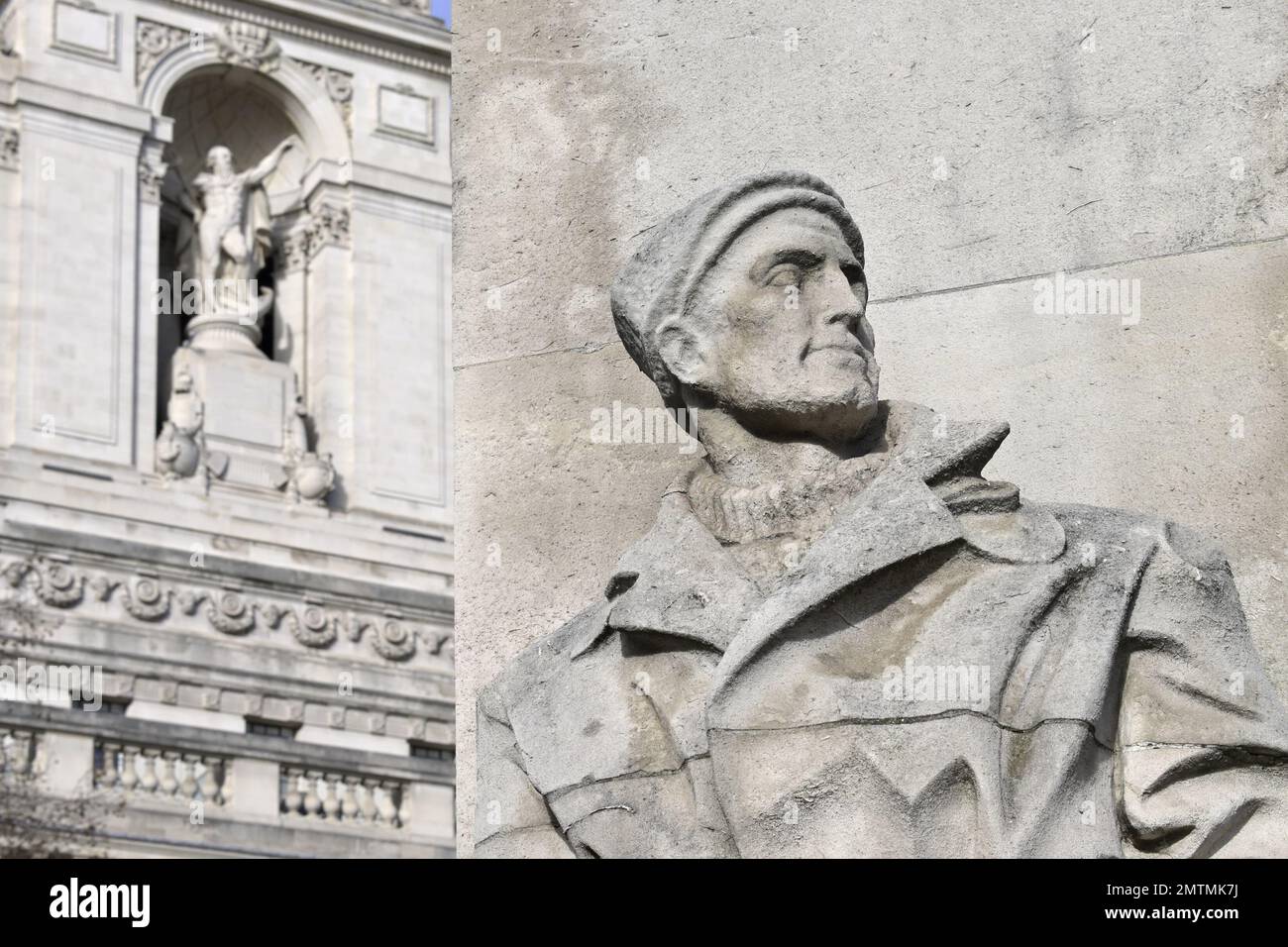 London, England, UK. Mercantile Marine Memorial, Trinity Square Gardens ...