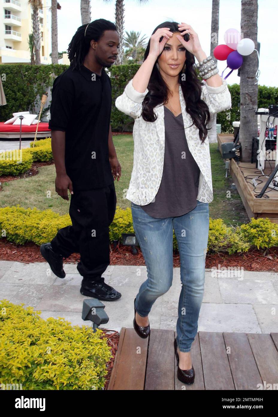 TV personality Kim Kardashian celebrates ShoeDazzle's first birthday ...