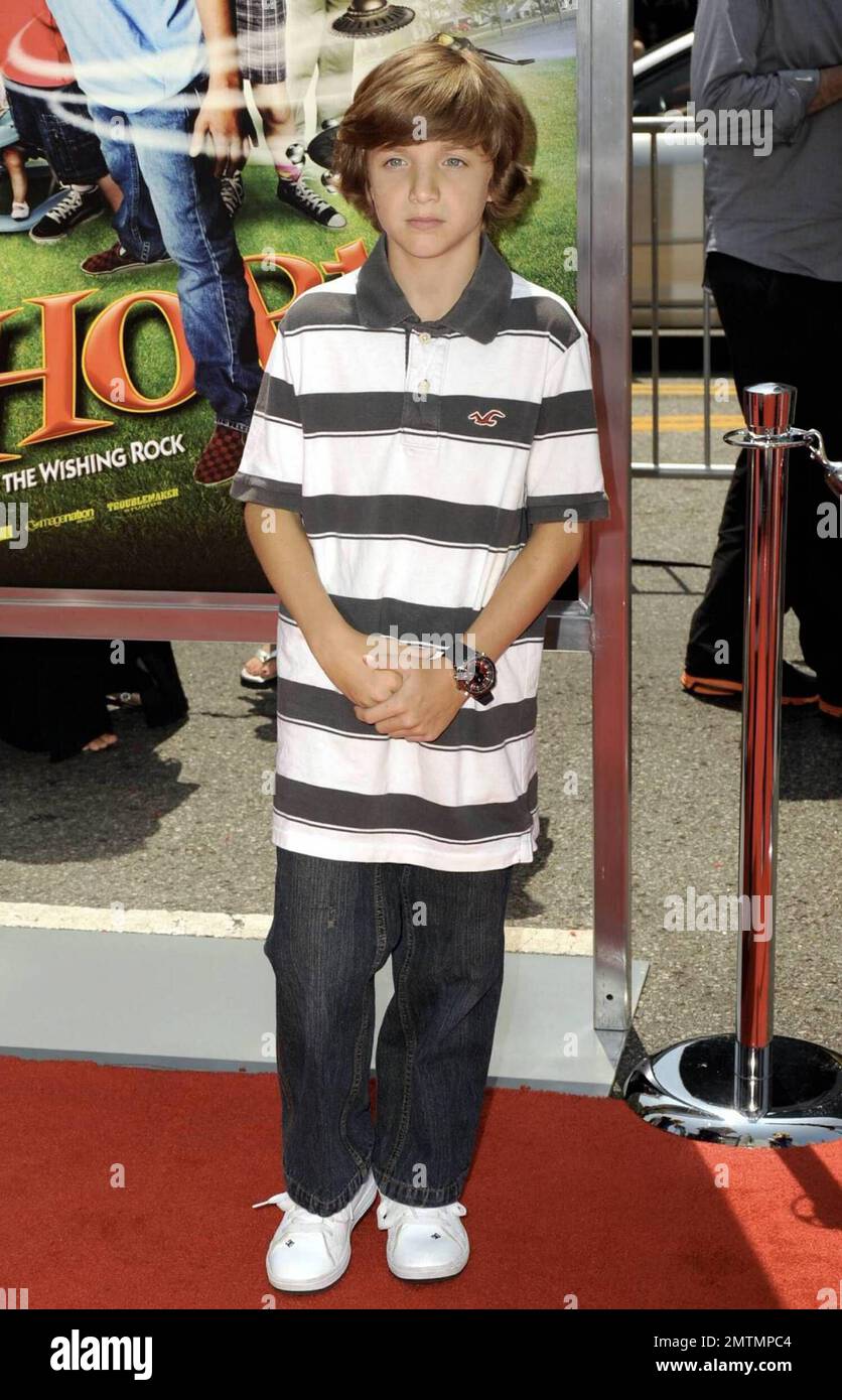 Leo Howard attends the Los Angeles premiere of Warner Bros. Pictures ...