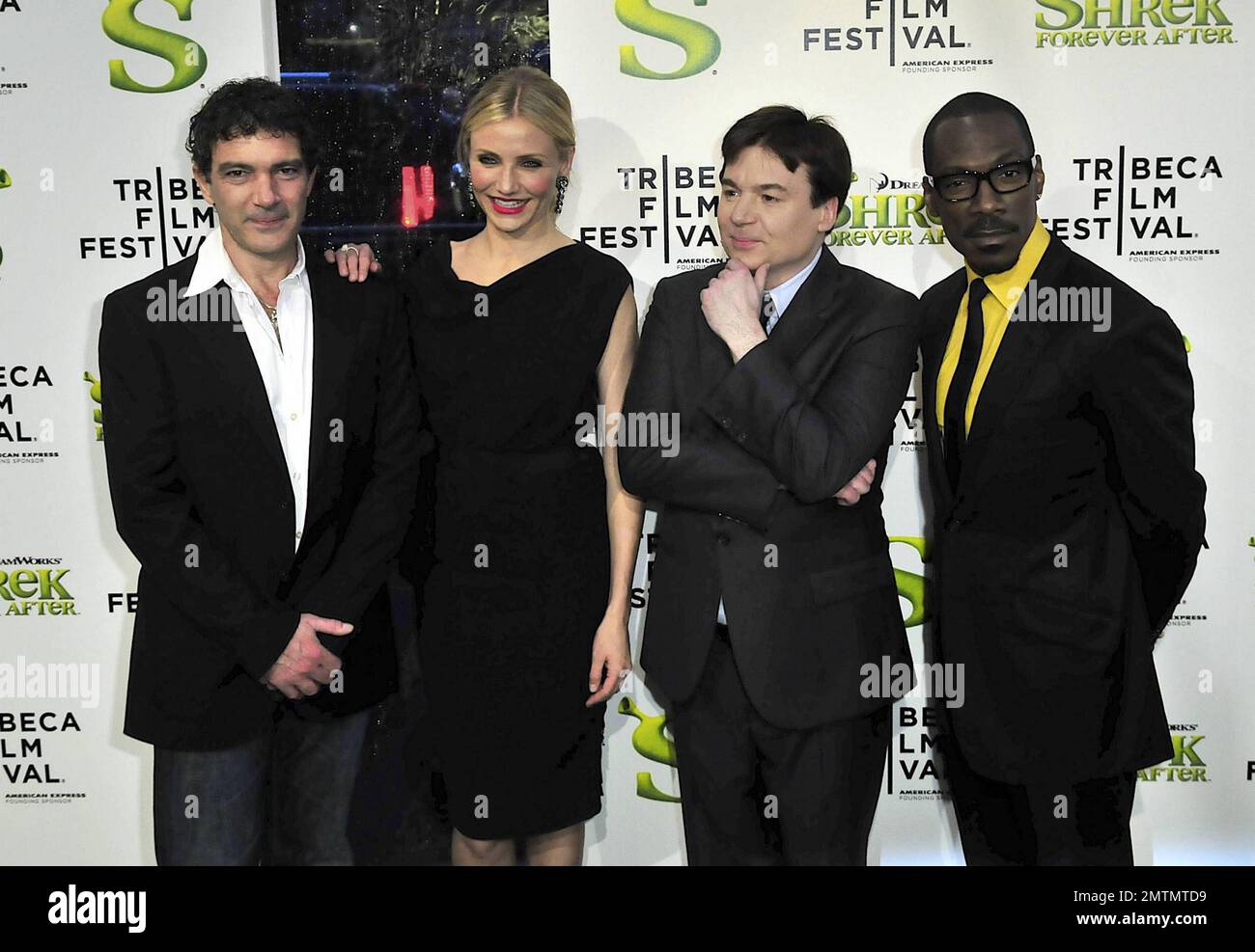 The cast of Shrek, Mike Myers, Cameron Diaz, Antonio Banderas and Eddie ...