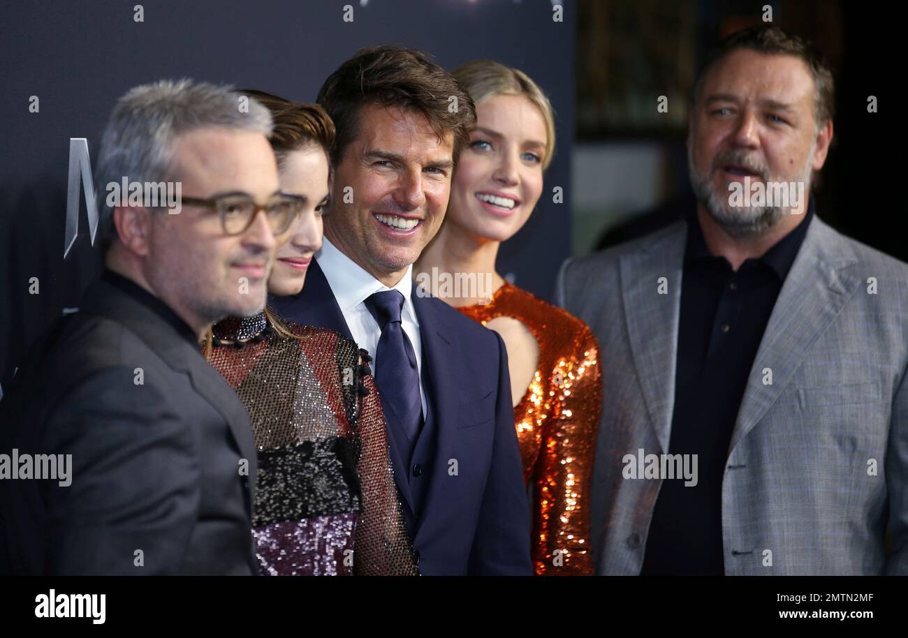 Actors Tom Cruise, center, Russell Crowe, right, Annabelle Wallis ...