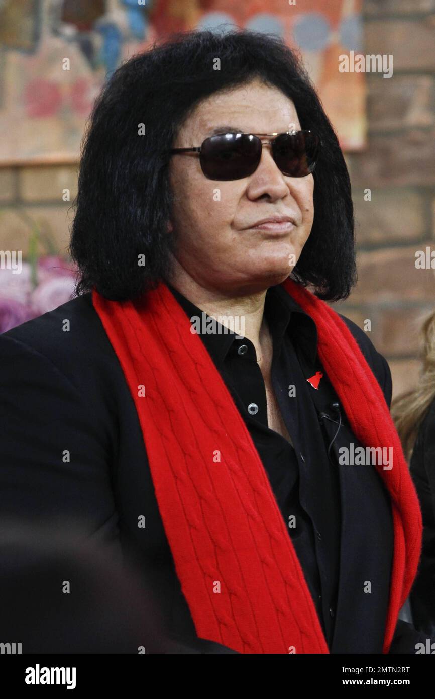 Gene Simmons and Shannon Tweed make an appearance on "The Marilyn Denis ...