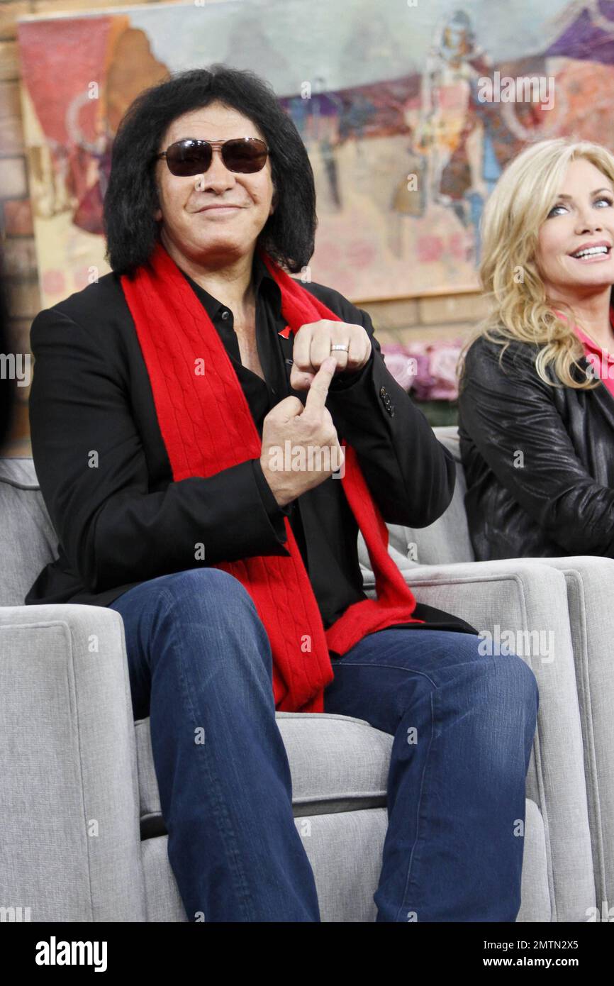Gene Simmons and Shannon Tweed make an appearance on "The Marilyn Denis ...