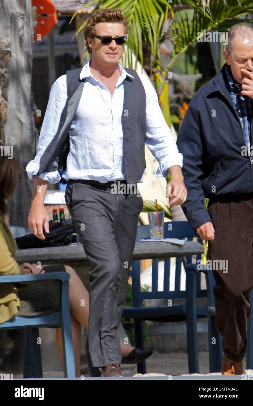 EXCLUSIVE!! Actor Simon Baker shoots scenes on the beach for his television show "The Mentalist ...