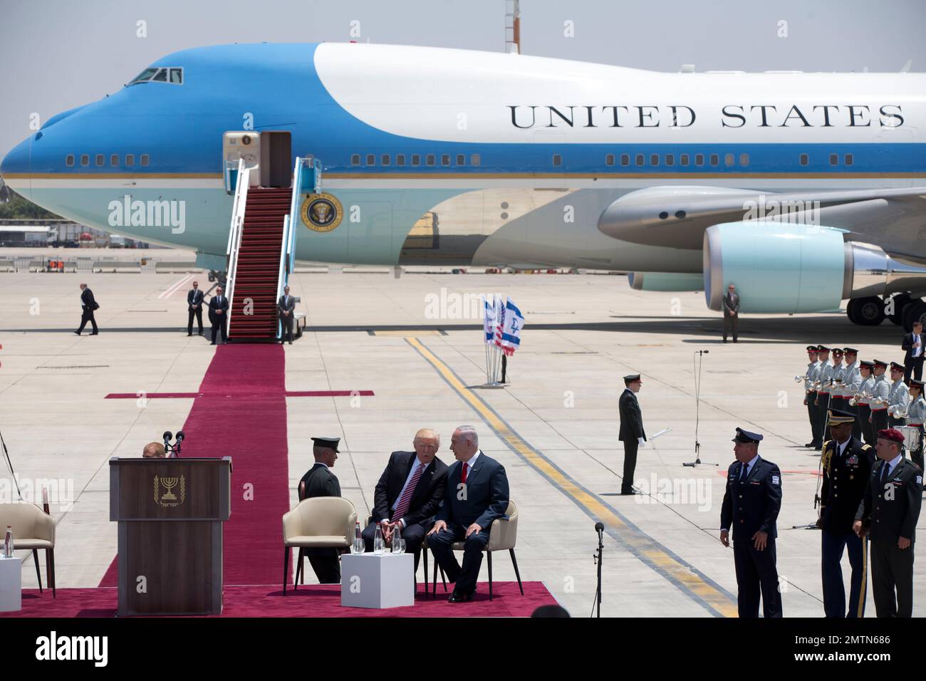 US President Donald Trump and Israeli Prime Minister Benjamin Netanyahu ...