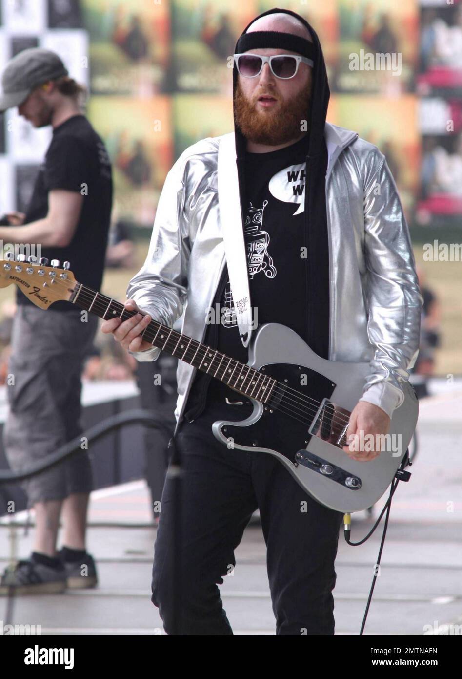 Mikey demus with guitar hi-res stock photography and images - Alamy