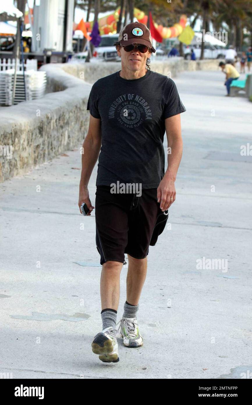 Exclusive!! Actor Kevin Bacon flashes a smile as he gets in some ...