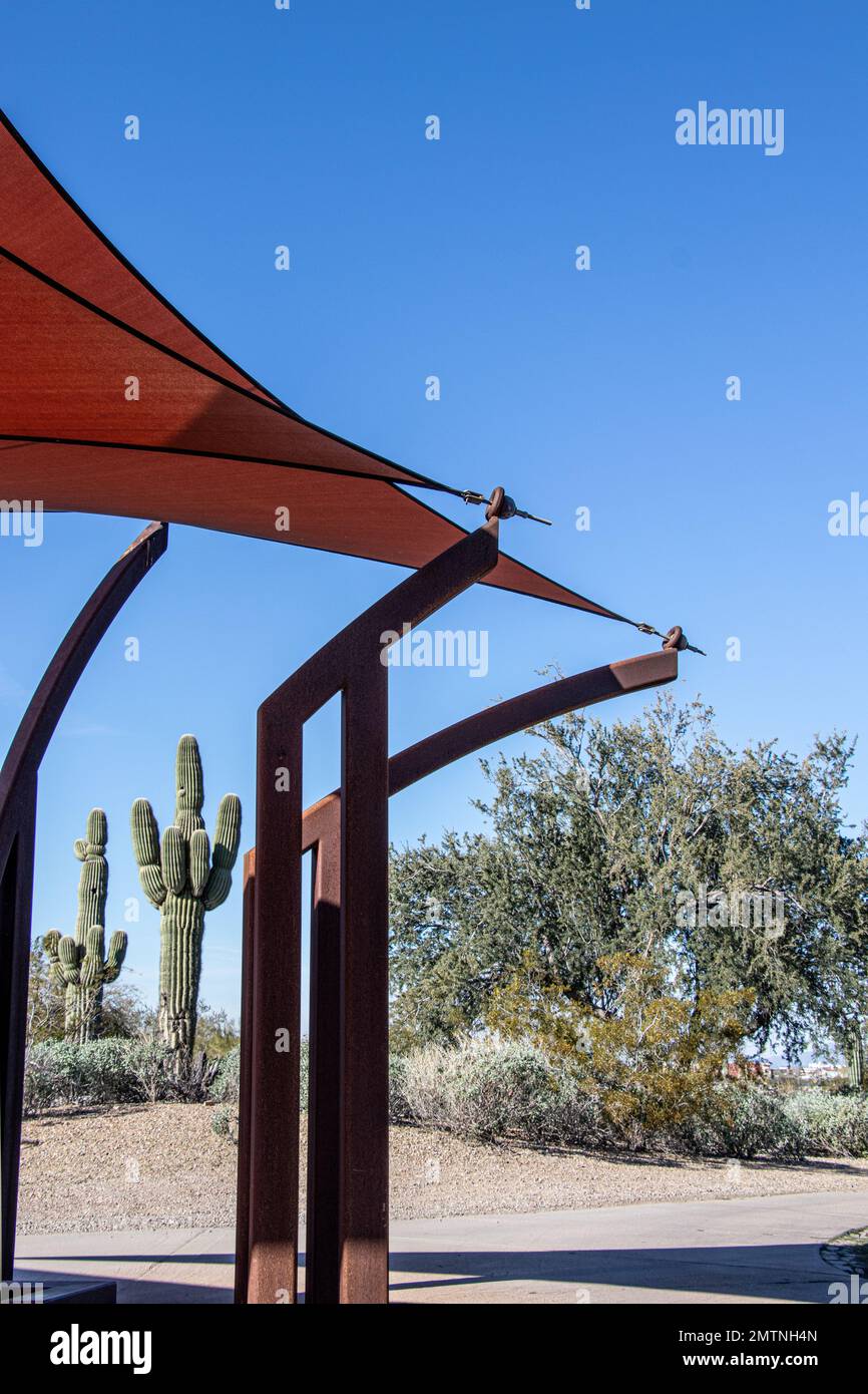 Shade canopy hi-res stock photography and images - Alamy