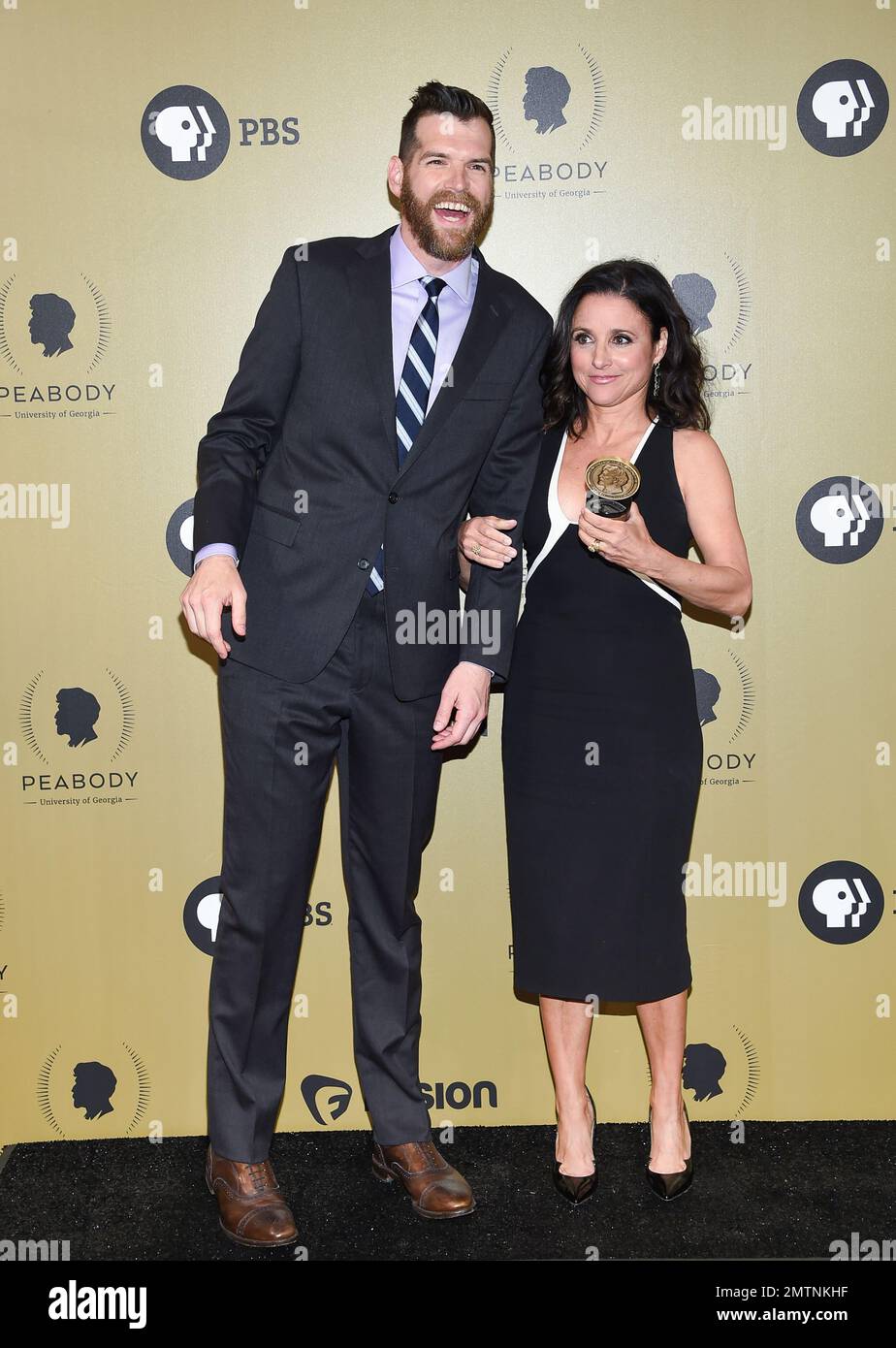 Actor Timothy Simons, left, and actor and executive producer Julia ...
