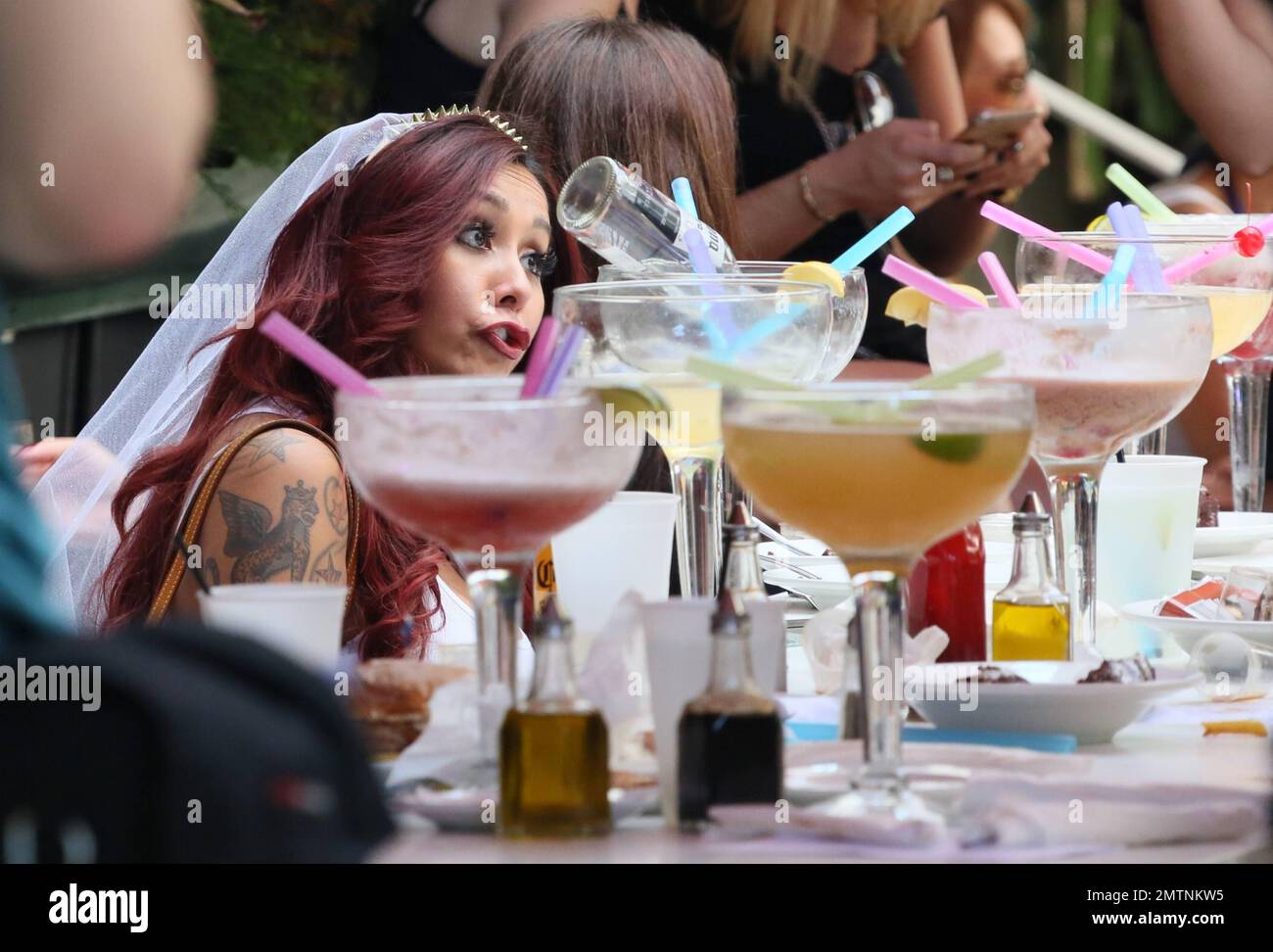 Snooki Polizzi and JWoww get their drink on in Miami beach.The duo ...