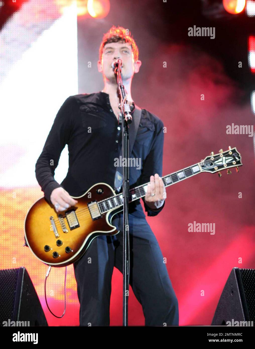 - Snow Patrol headline at the V Festival after Oasis had to cancel ...