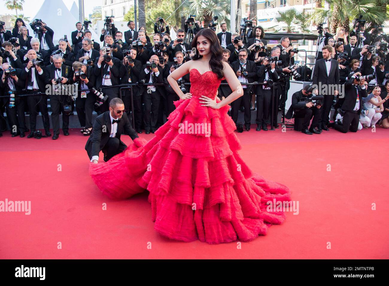 Aishwarya Rai poses for photographers upon arrival at the screening of ...
