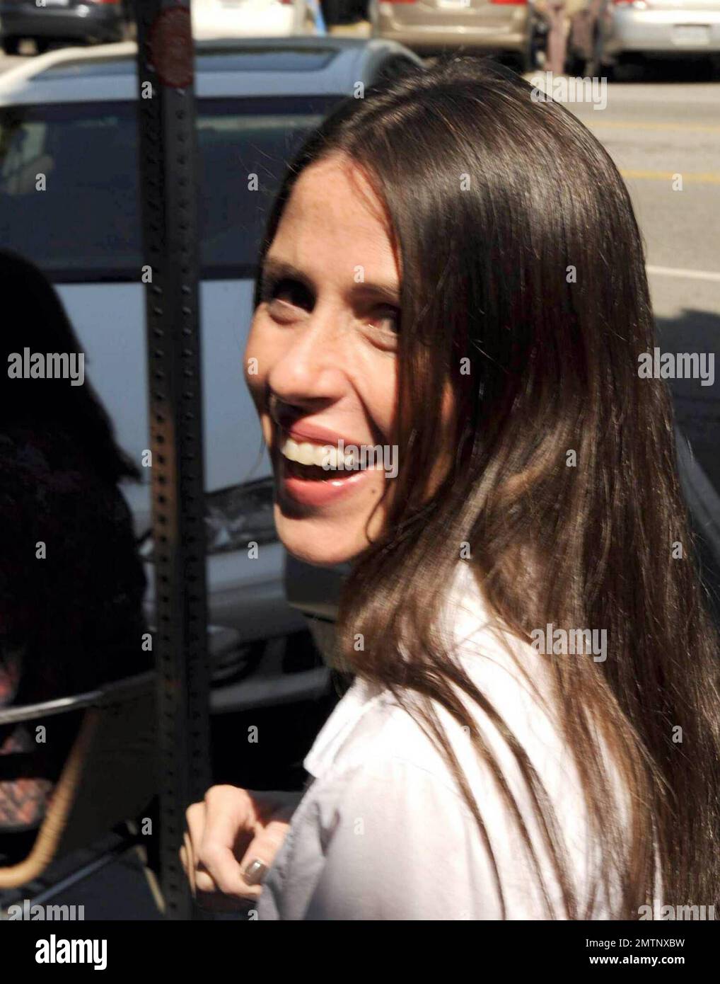 Exclusive Soleil Moon Frye Has An Animated Lunch With Pals On Larchmont Avenue Soleil Took To