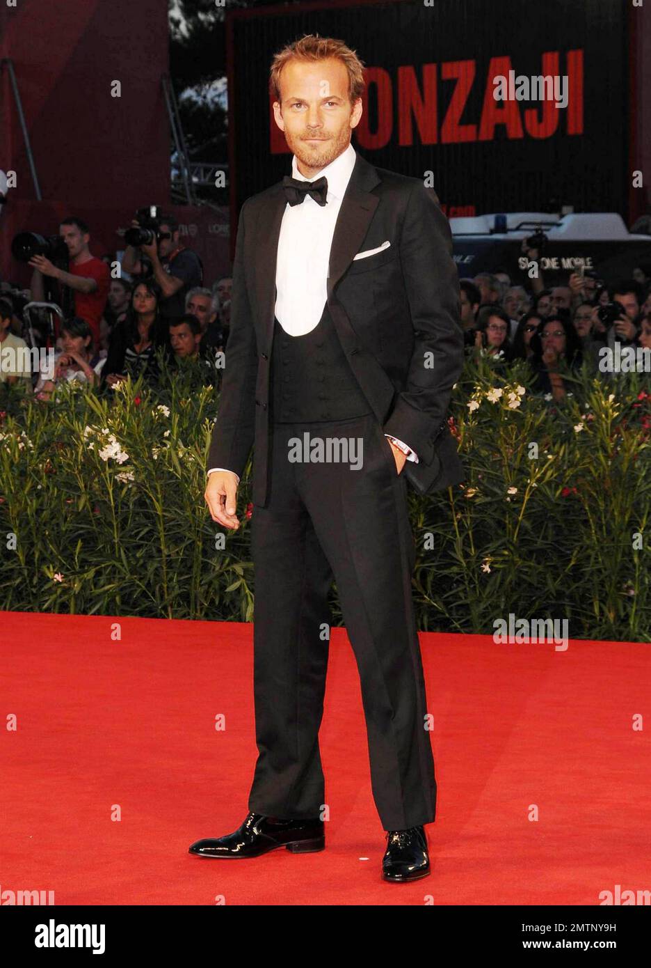 Stephen Dorff walks the red carpet for the premiere of "Somewhere ...