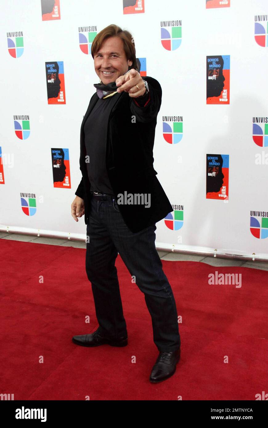 Ricardo Montaner at the epic recording of "Somos El Mundo," the Spanish ...