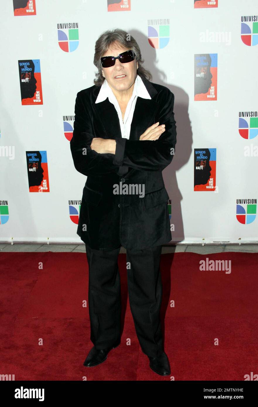 Jose Feliciano at the epic recording of "Somos El Mundo," the Spanish ...