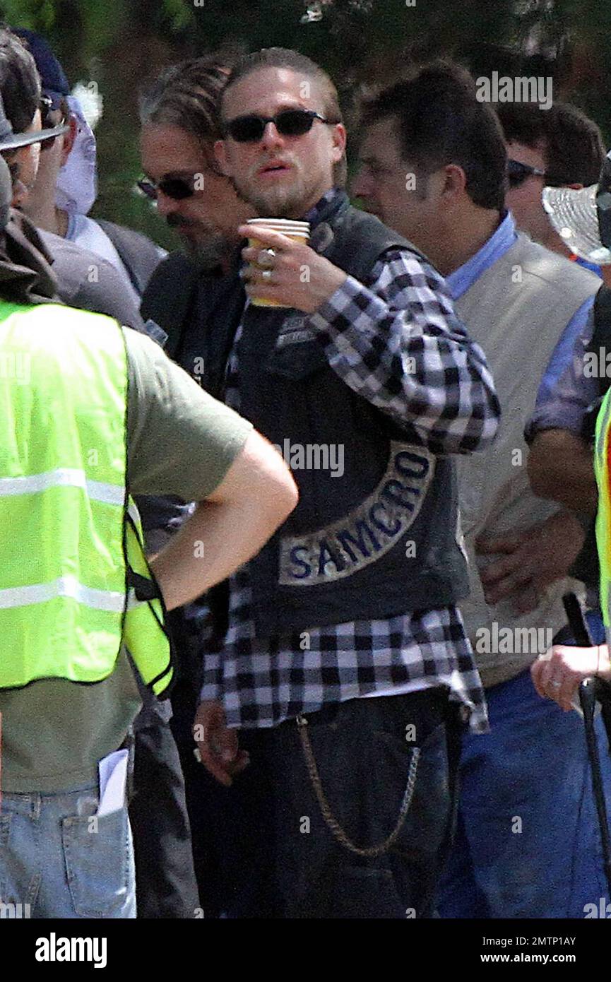 EXCLUSIVE!! Charlie Hunnam, Tommy Flanagan and Jimmy Smits' film scenes ...