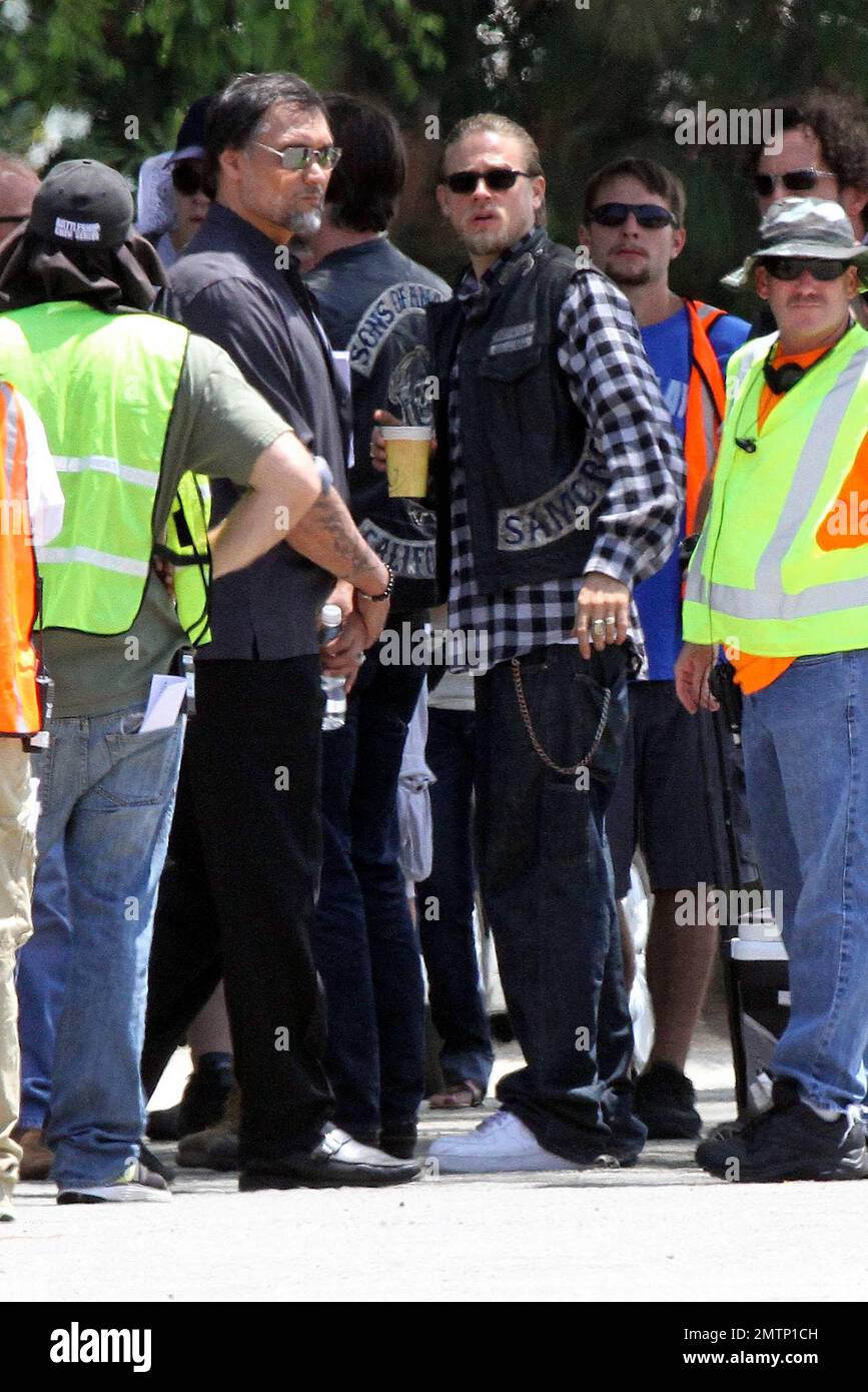 EXCLUSIVE!! Charlie Hunnam, Tommy Flanagan and Jimmy Smits' film scenes ...