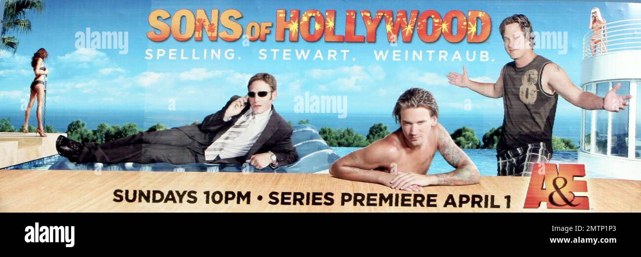 Tv series ad hi-res stock photography and images - Alamy
