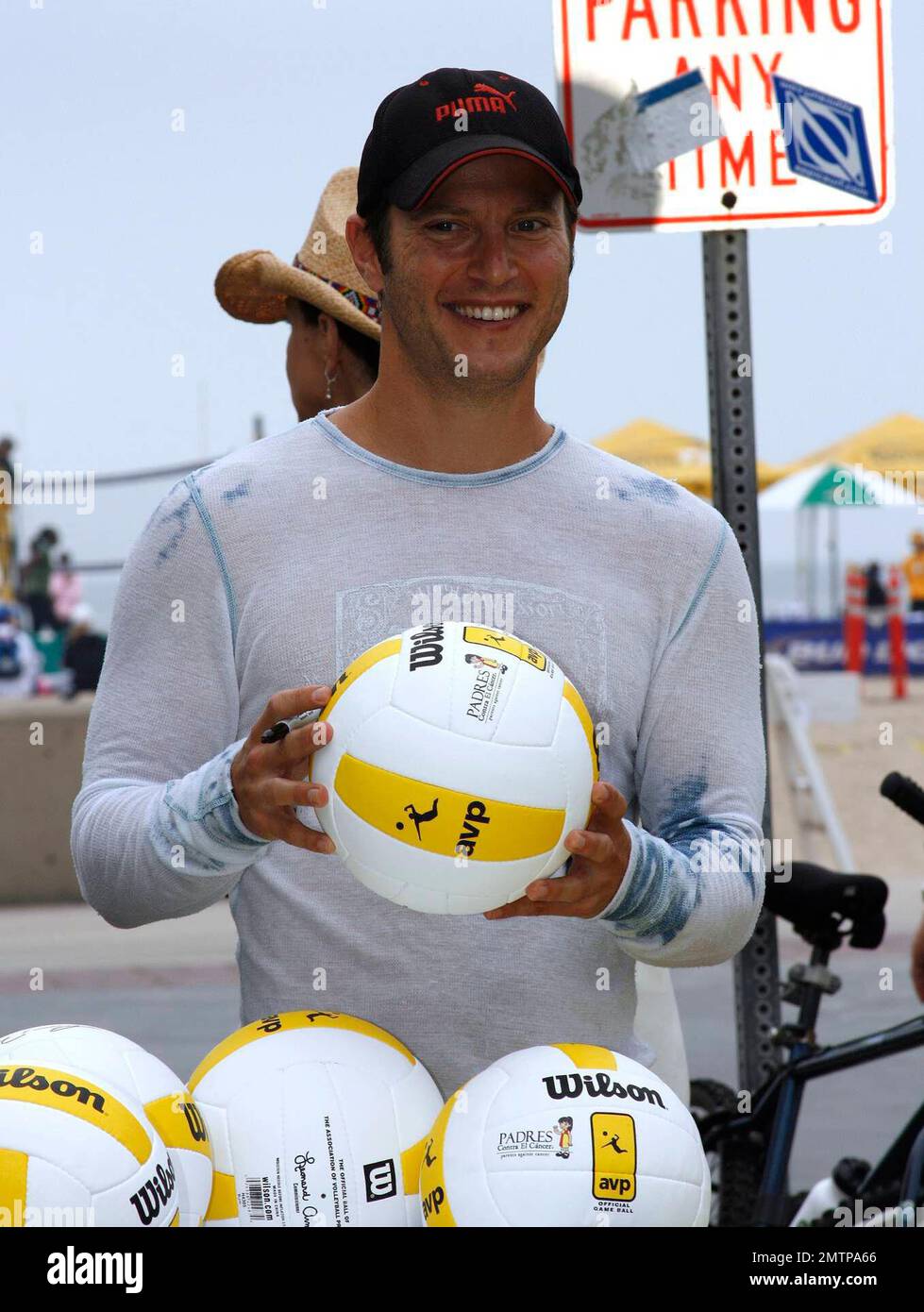 David Lipper at the Spike for HOPE celebrity beach volleyball match in ...