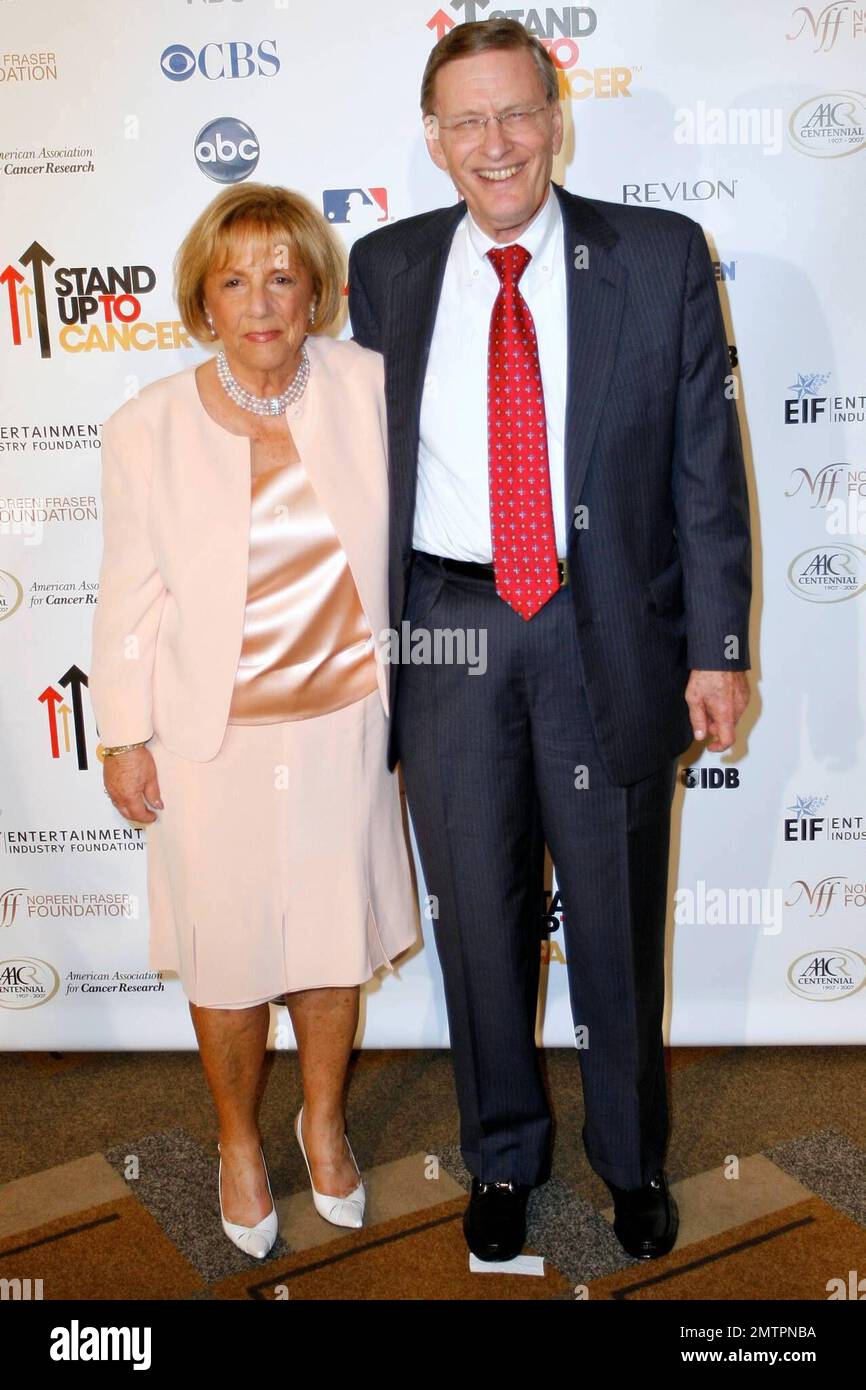 Bud Selig at the Stand Up to Cancer Telethon inside the Kodak Theatre ...